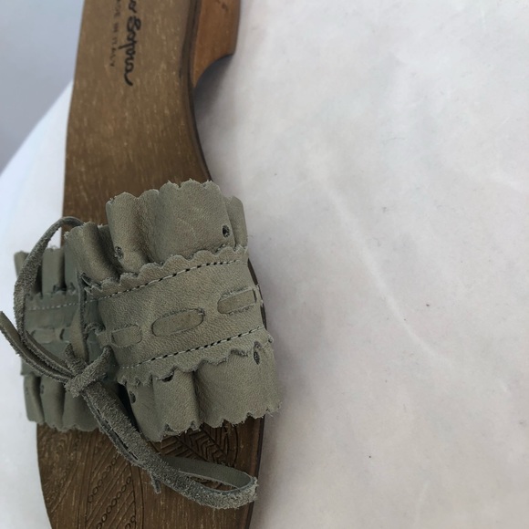 Sotto Sopra | Shoes | Sotto Sopra Sandals | Poshmark